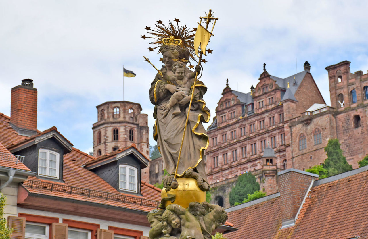 Der Kornmarkt Heidelberg liegt zentral in der Altstadt
